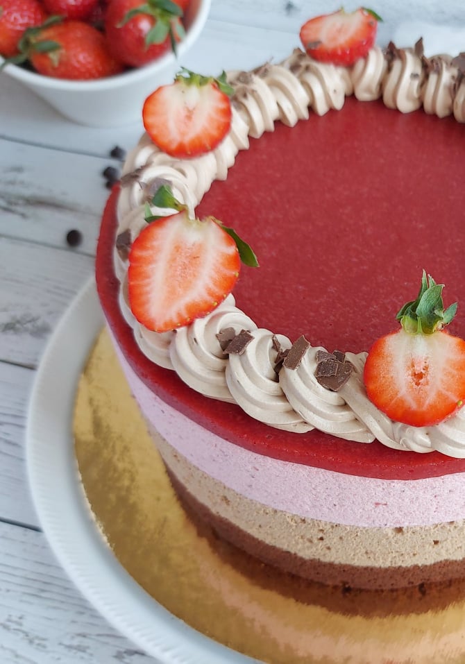 Jagodno čokoladna torta - Recepti, Torte Pelicious